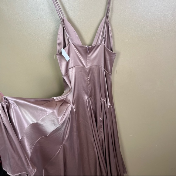 AKIRA | Dresses | New Akira Regal Queen Satin Dress | Poshmark